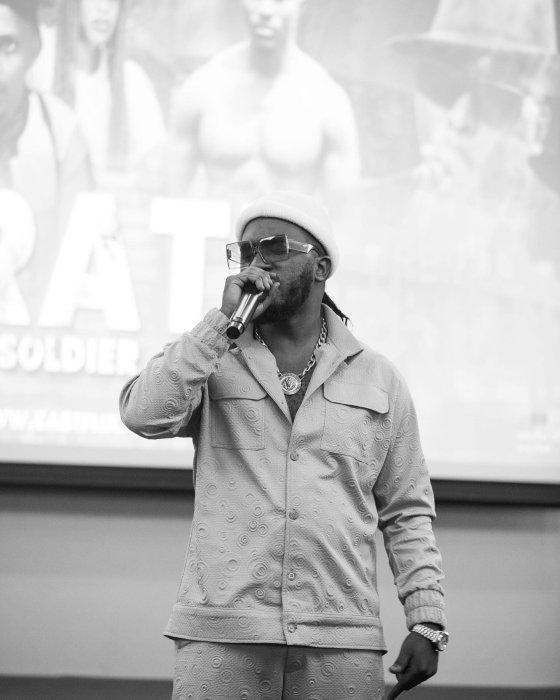 Sean Brizz yahishuye uko yaretse kuba umuraperi kubera Tom Close ...