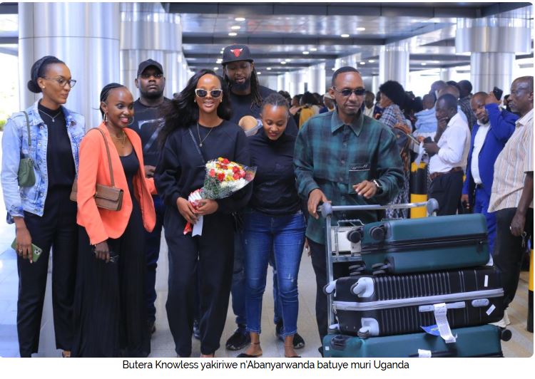 Butera Knowless wagiye gutaramira abo muri Uganda yakiranwe ubwuzu ...