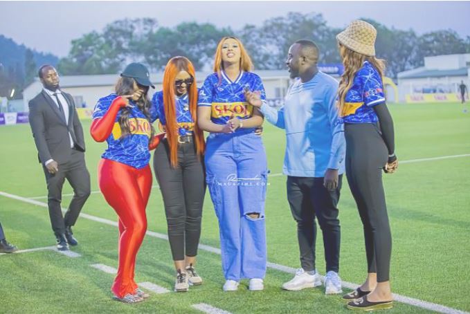 Alliah Cool wa Kigali Boss Babes yifatiye ku gahanga abasetse ...