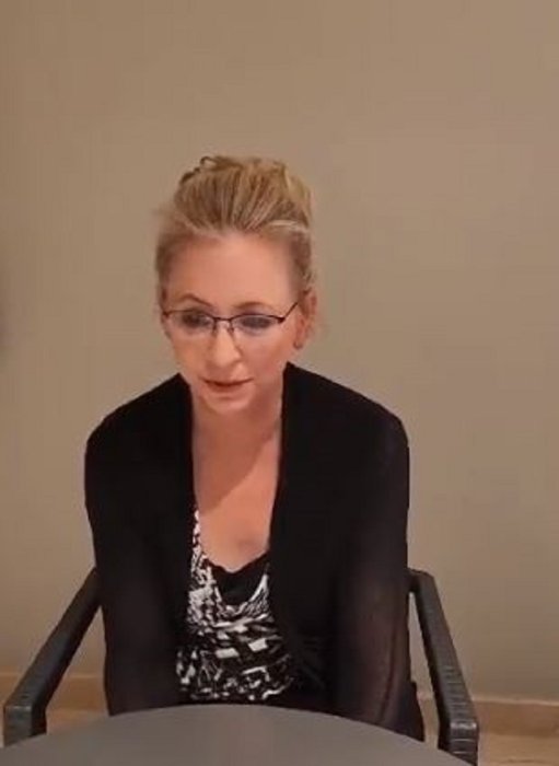 Amashushusho y’Umunyamerikazi azamura ibendera ry’Abatinganyi muri ...