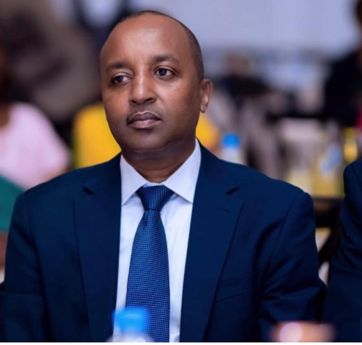 Inote zishaje za 500 Frw, 1000 Frw, 2000 Frw na 5000 Frw zahagaritswe ...