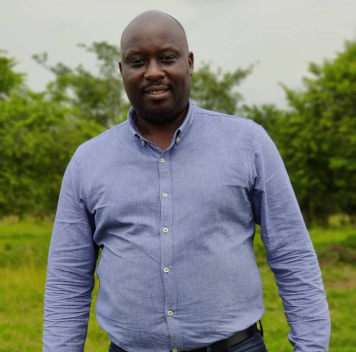 Murumuna wa Museveni yavuze ko yacanye agatadowa, arara hasi, mukuru we ...